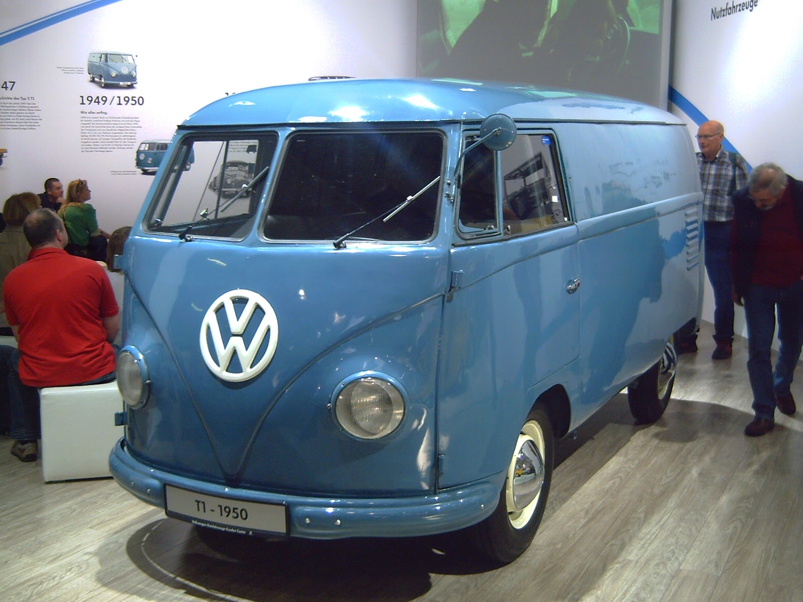 Agentur-E-Media -: VW Fridolin Typ 147 Bj. 1968
