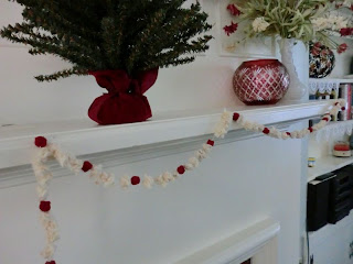 Cath's Pennies Designs: Wool Popcorn Garland