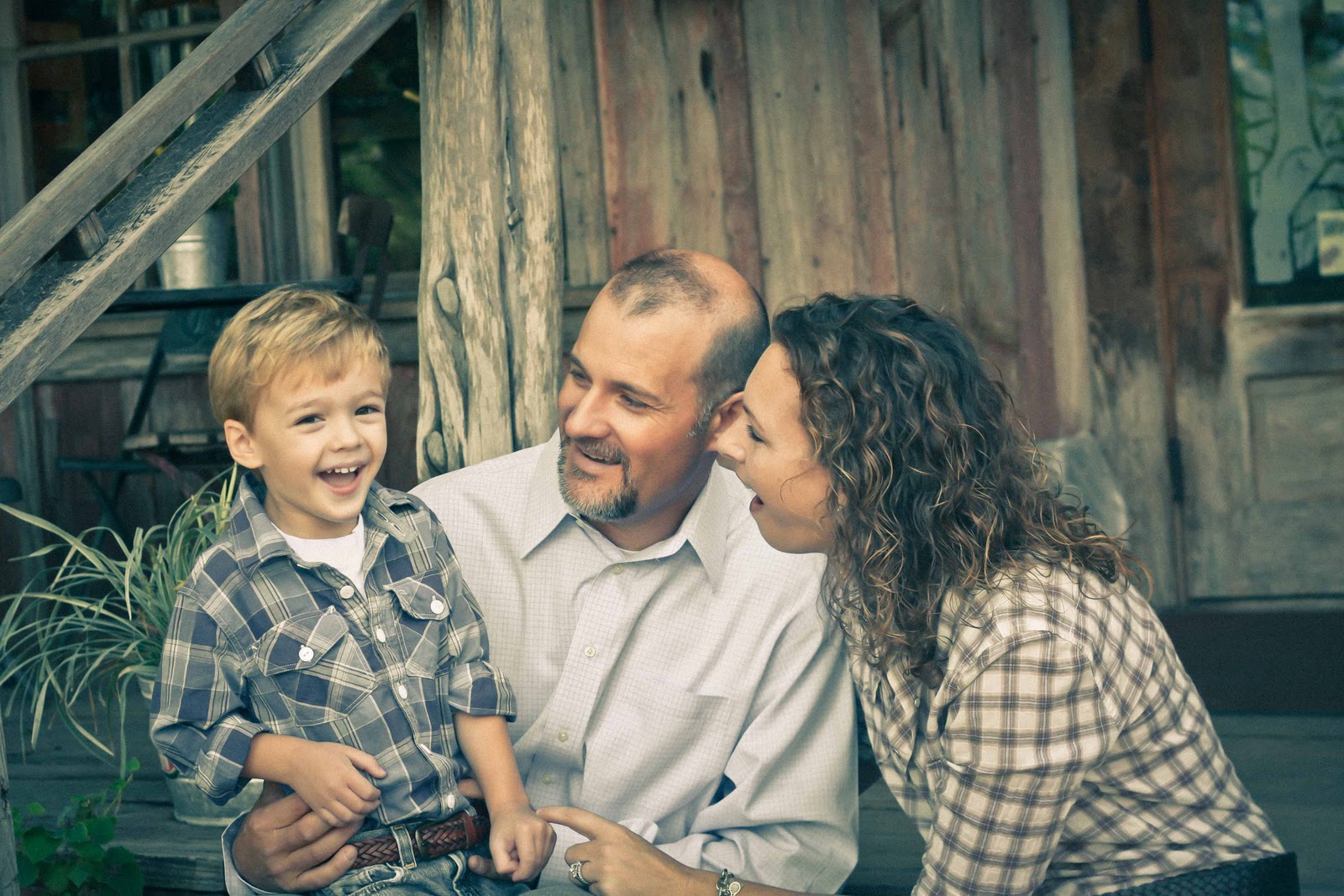 A. Leigh Photography: the plumhoff family {gruene, tx family photographer}