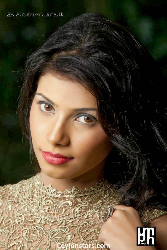 Tanasha Hatharasingha | Pix by Charitha Lakmal - Ceylon Stars