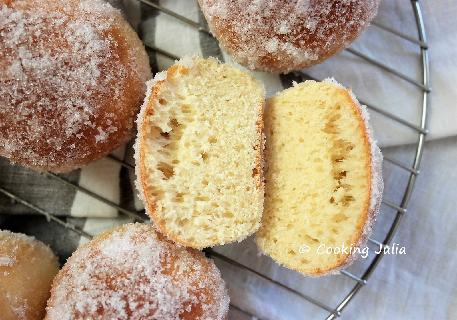 COOKING JULIA : BEIGNETS AU FOUR