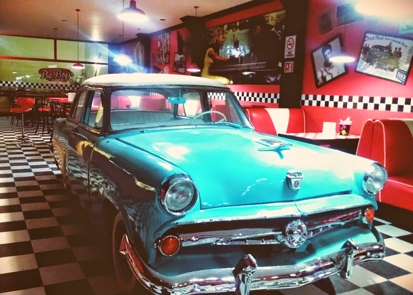 Entrecoloresysabores: BE-BOPS DINER