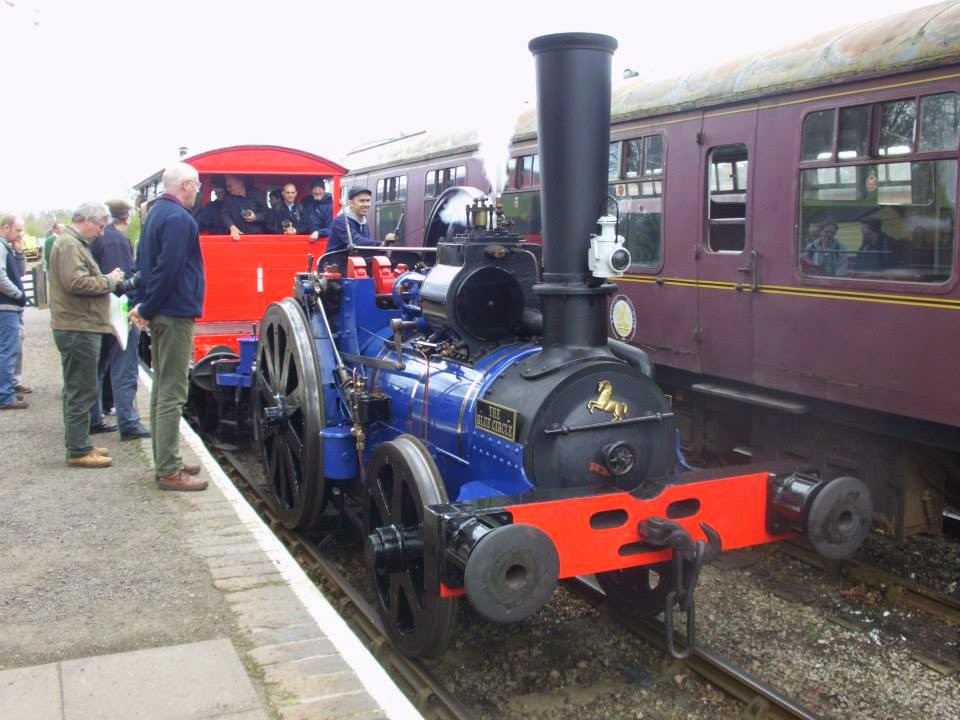 Sam's World: The Traction Engine Life, On Rails...