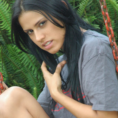 Andrea Rincon – Selena Spice – Fotos En Sexy Bikini Negro - Sexy ...