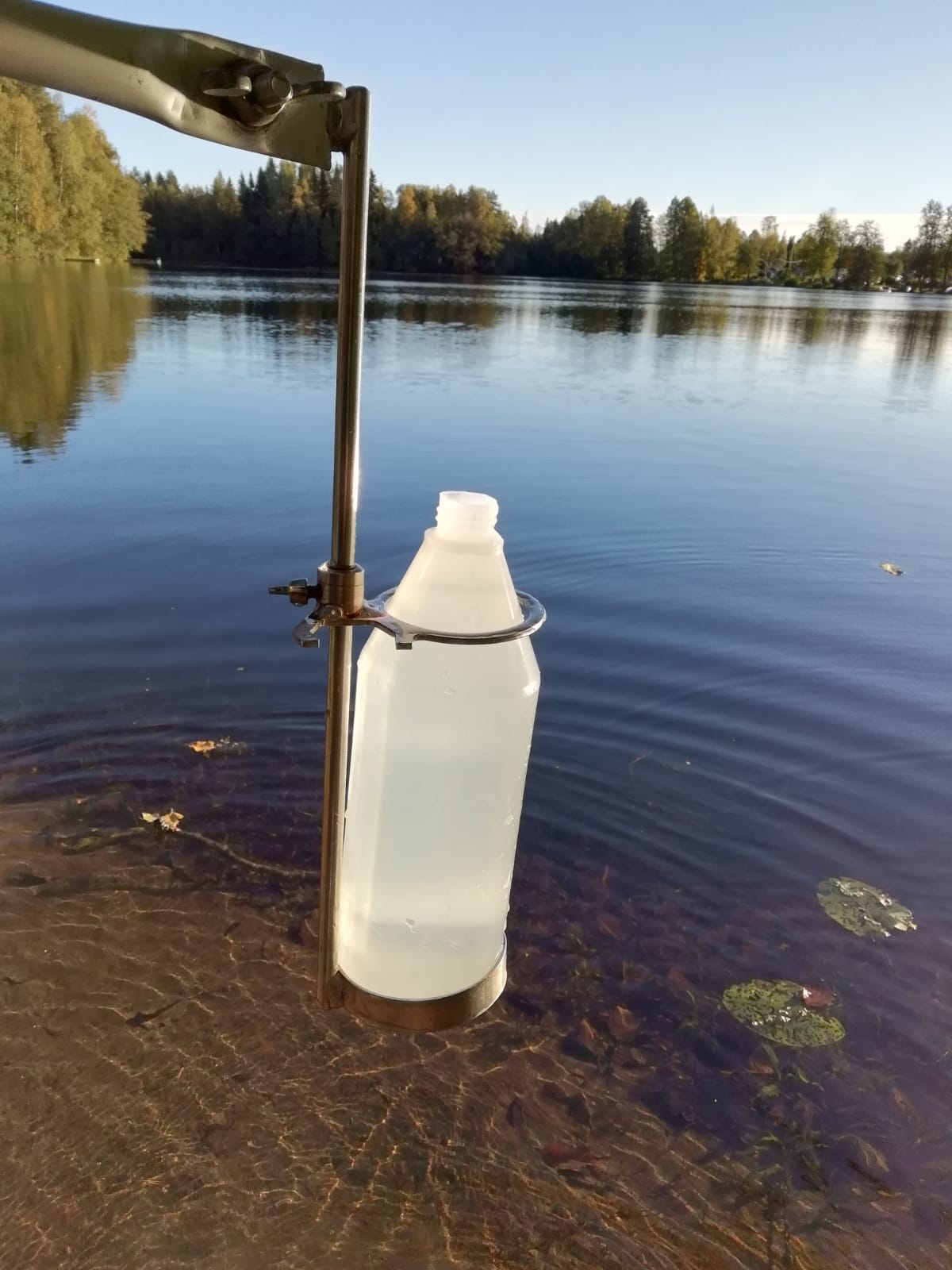 Group 5 Taking water samples and field measurements