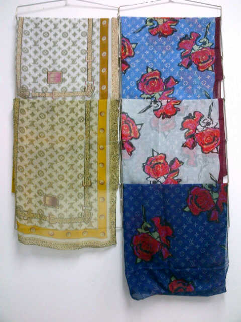 cheaper Gallery: Accesories