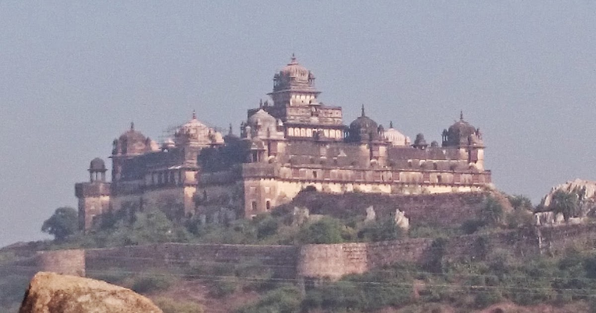 Trip to Datia Palace(Govind Mahal), Datia, Madhya Pradesh - Enigmatic India