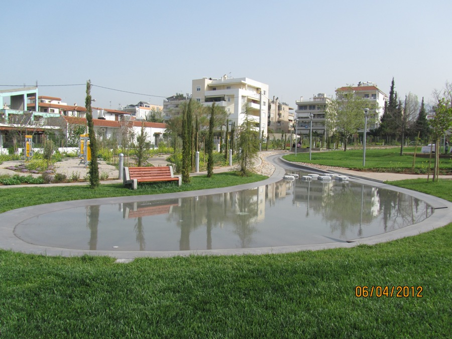 ΜΑΖΙ ΣΤΑ ΝΟΤΙΑ: ΤΟ ΔΙΑΜΟΡΦΩΜΕΝΟ ΟΙΚΟΛΟΓΙΚΟ ΠΑΡΚΟ Ν. ΕΥΡΥΑΛΗΣ ΣΤΗ ΓΛΥΦΑΔΑ