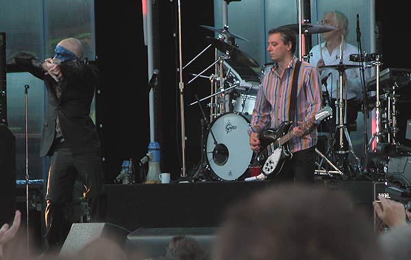 From the Basement / DKTapers: 2005-06-25 - REM - Horsens Stadium, DK