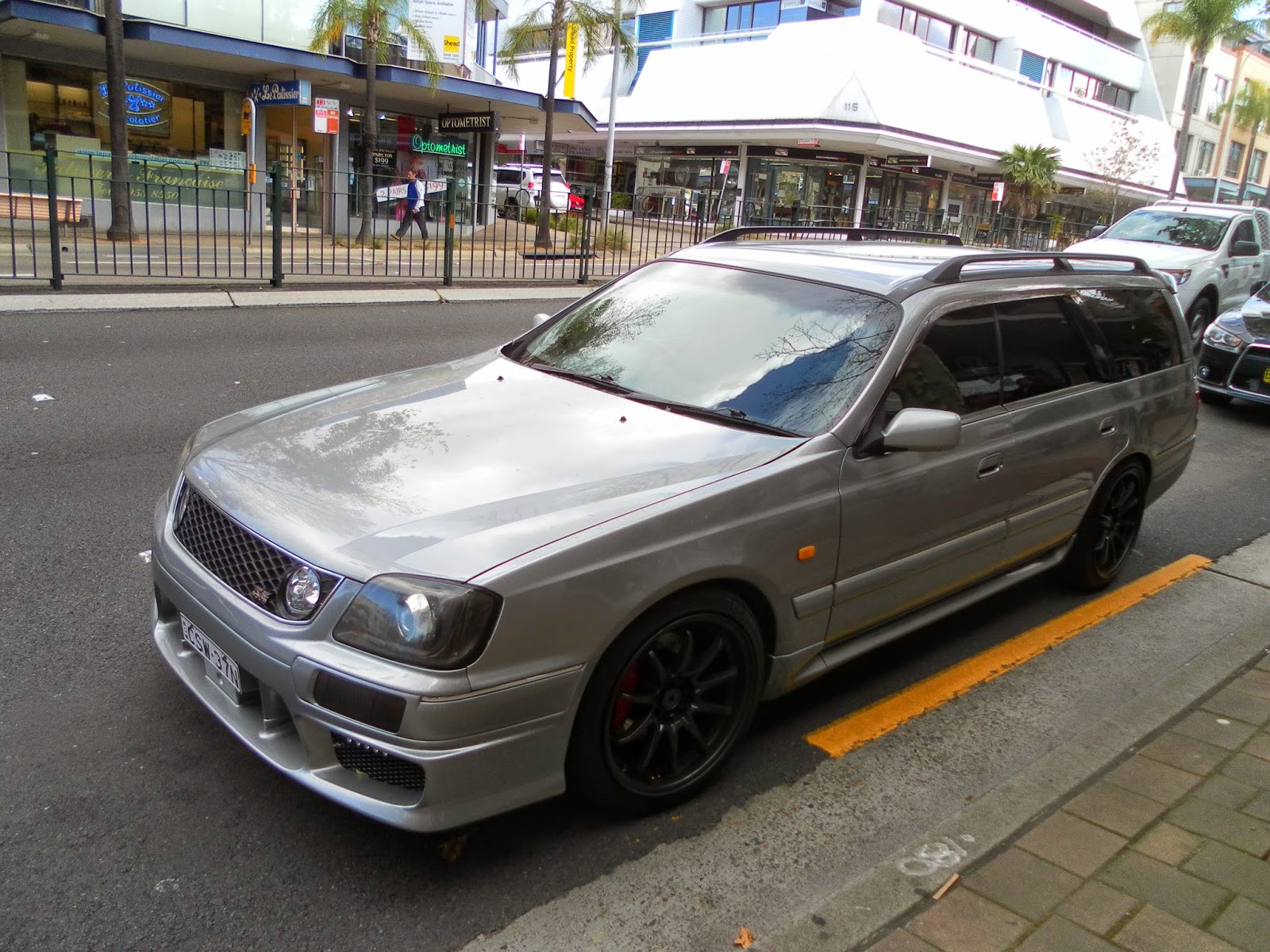 Aussie Old Parked Cars: 1999 Nissan Stagea RS Four (WC34 Series 2)