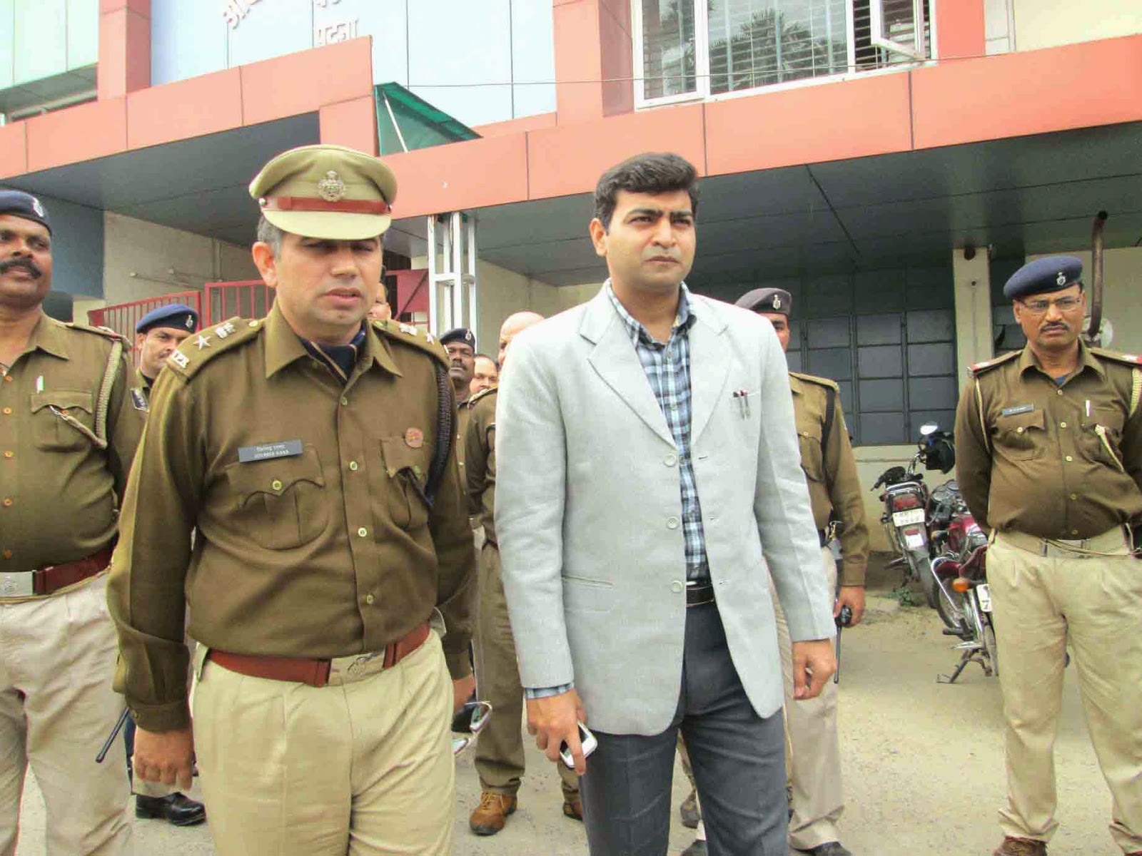 View Patna: Inebriated warden opens fire in Beur Jail