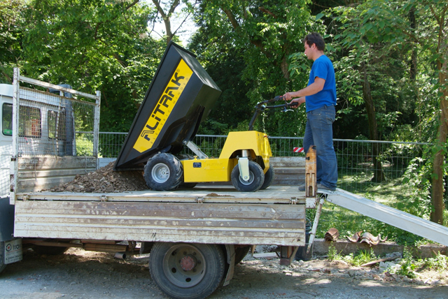 SPO Spacepac Industries Online store: electric pusher mover