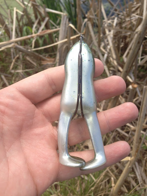 Bass Junkies Frog Pond: Stanley Ribbit Top Toad Review