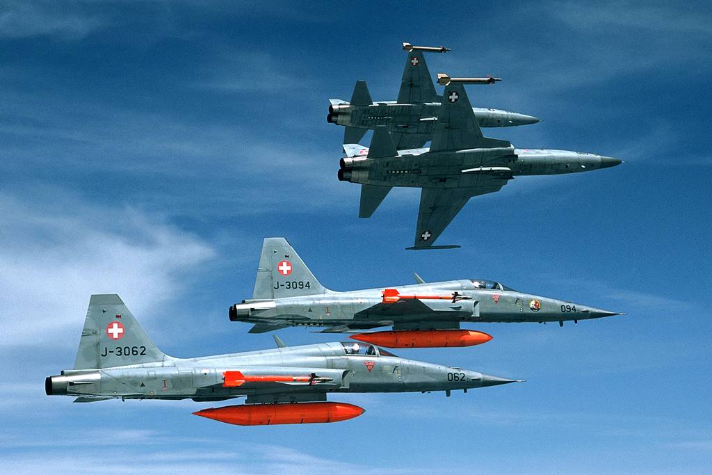 New fighter jet for Switzerland: does the Gripen have real contenders ...