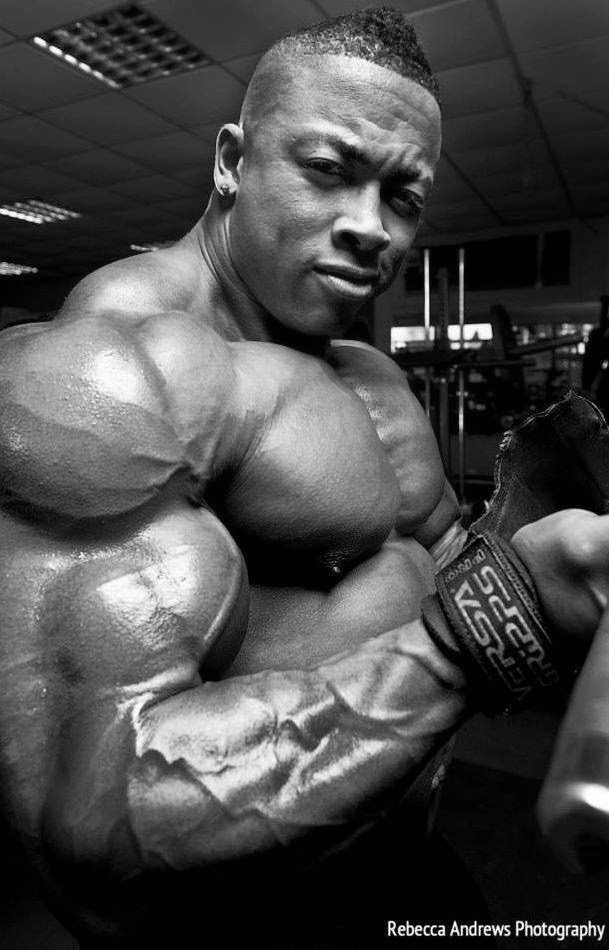 Worldwide Bodybuilders: Portuguese bull Ricardo Correia