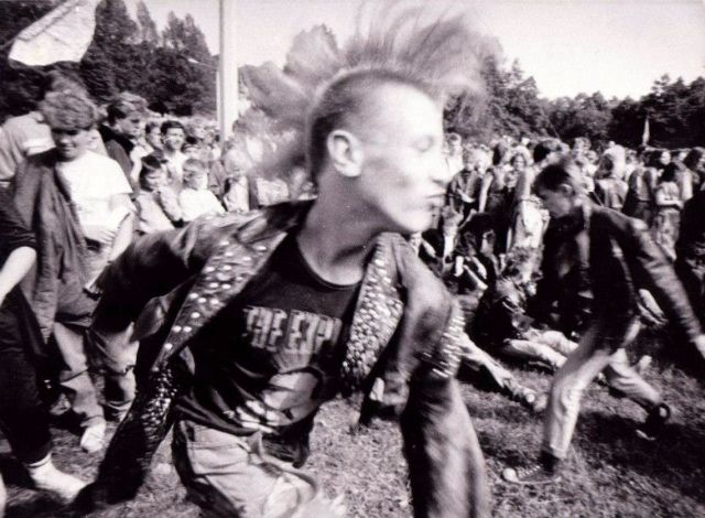 Candid Snapshots That Capture Scenes of Estonian Punk Culture From the ...