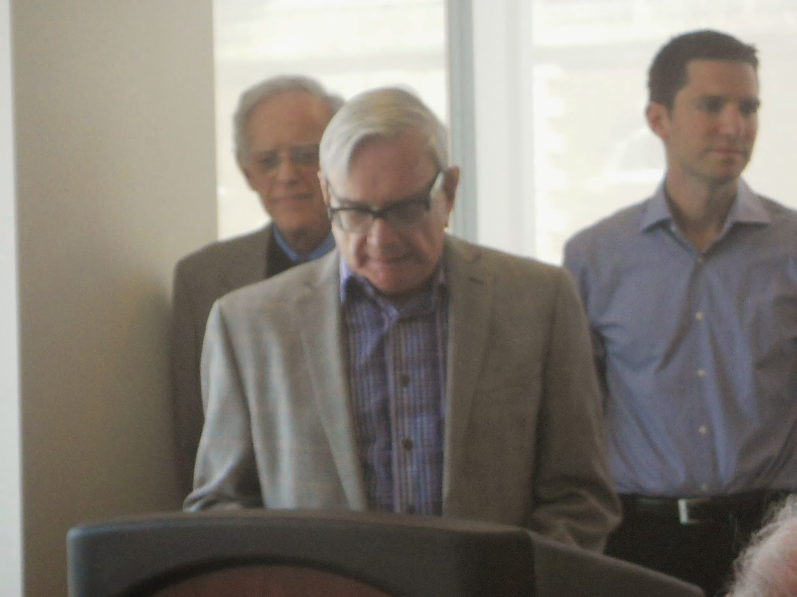 Language Lounge: May 2014