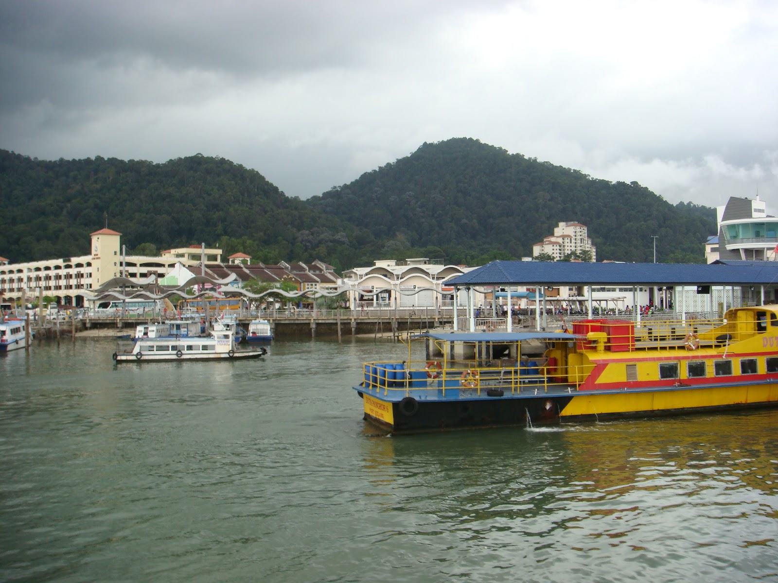 akukakijalantravelog: Pulau Pangkor