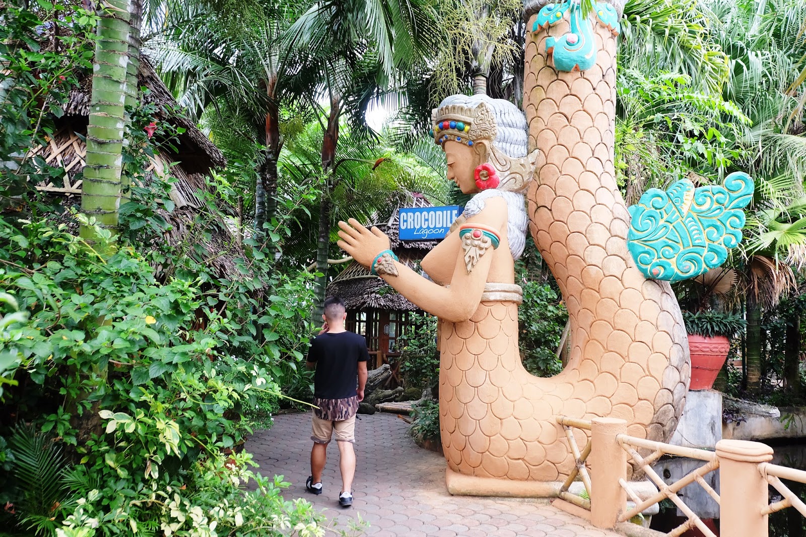 Isdaan Floating Restaurant in Calauan Laguna - Someday This Day