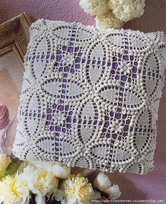 PERNE CROSETATE ROMANIA