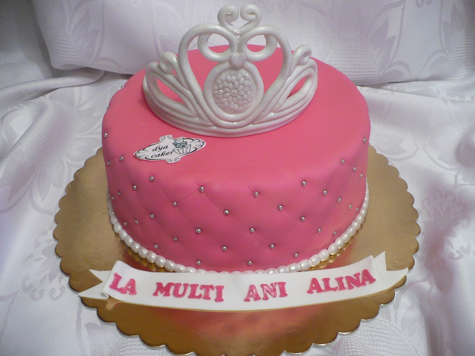 dya cakes: Torturi de majorat