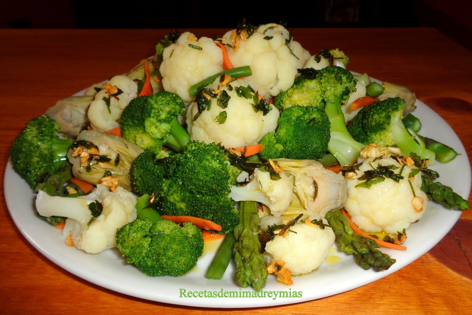 RECETAS DE MI MADRE Y MIAS: Verduras variadas