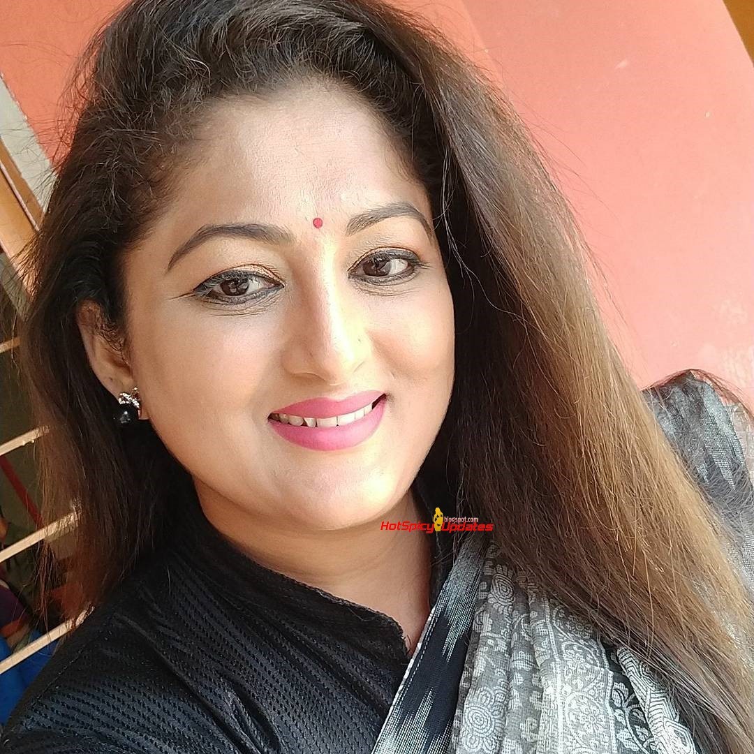 Rekha Krishnappa Photos