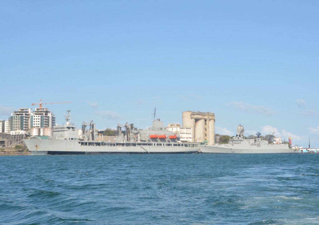 Asian Defence News: INS Kolkata and INS Aditya in Mombasa harbour, Kenya