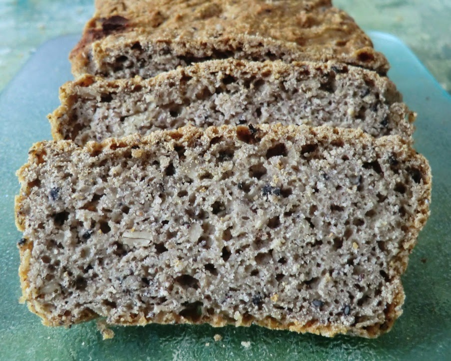 Pain aux farines de riz et sarrasin et graines sans gluten et sans ...