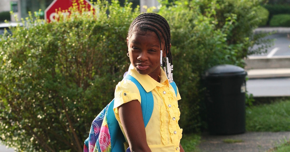 Street Gazing: First day of 4th grade style, my daughter Zsanece...