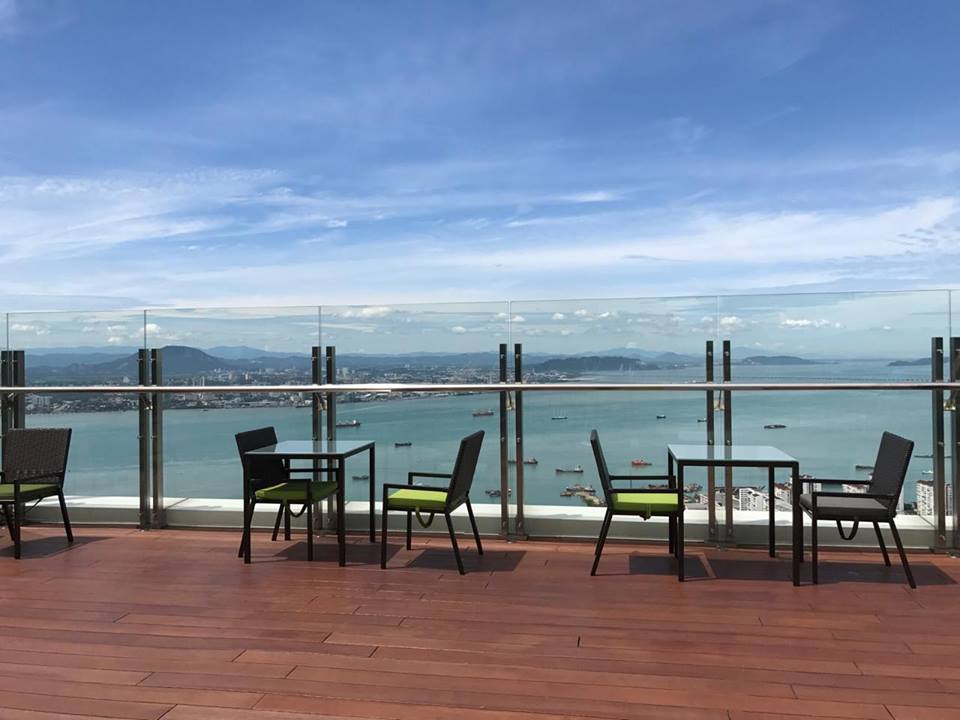 [Travel - Rainbow SkyWalk @ Komtar, Penang]