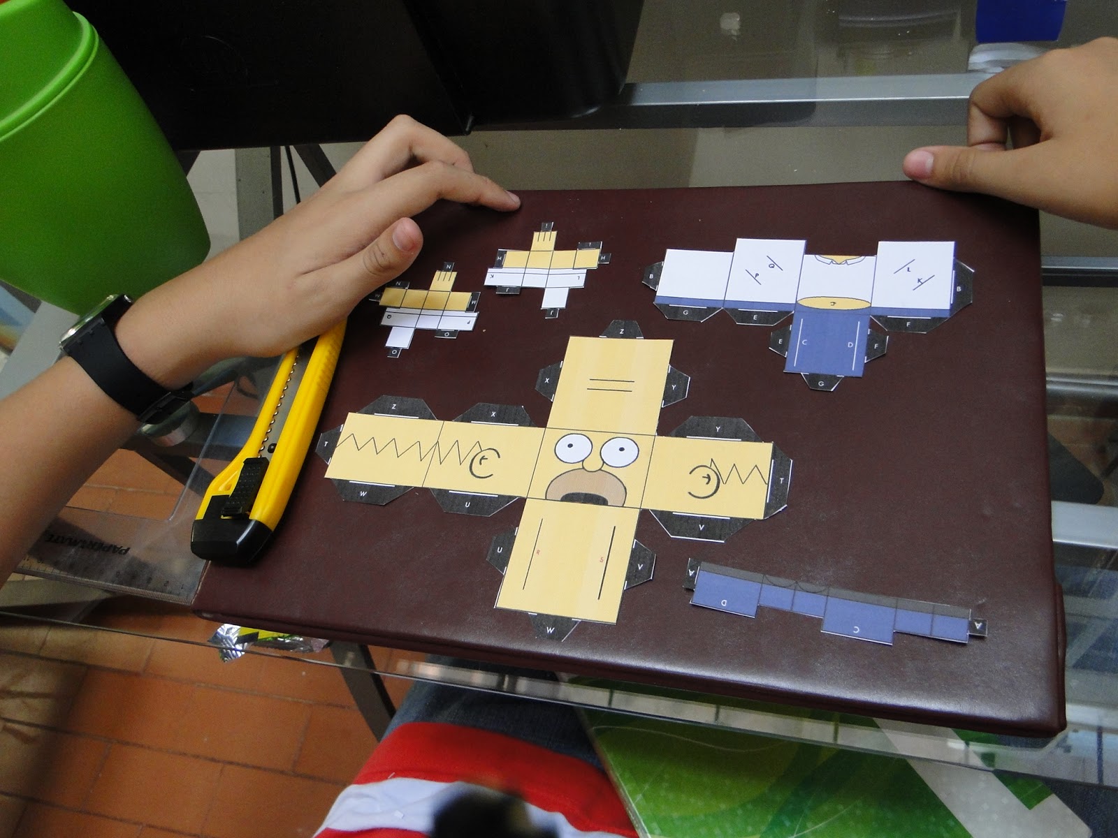 Cubeecraft: 2 Post: Cubeecraft Homero Simpsons