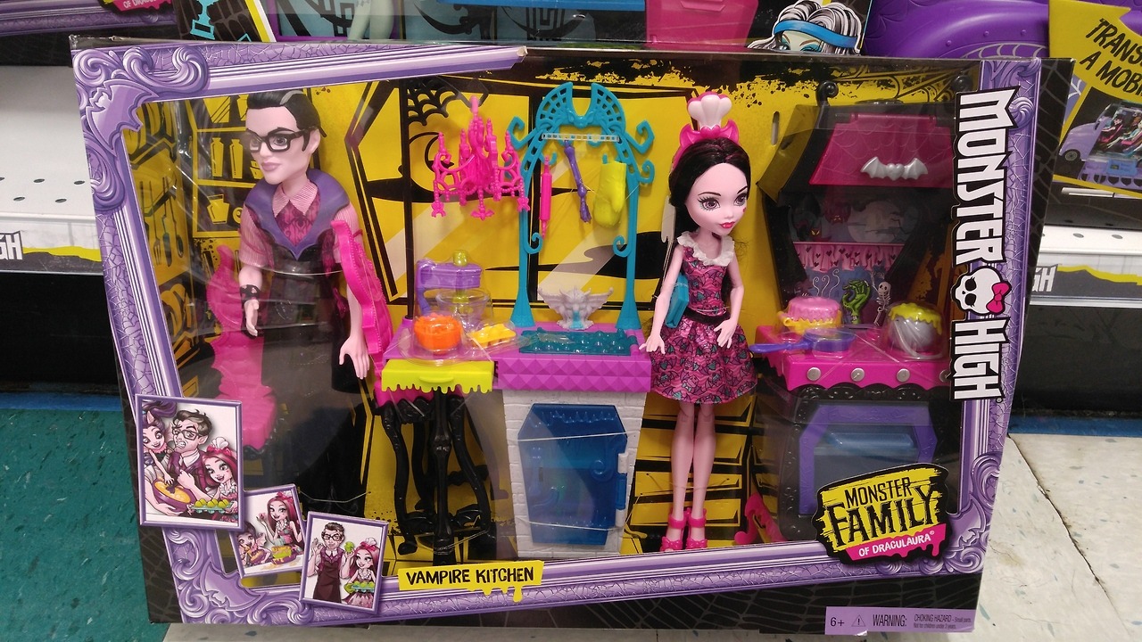 Monster High-Pretty : Fotos Caseras de la Vampire Kitchen de Monster ...