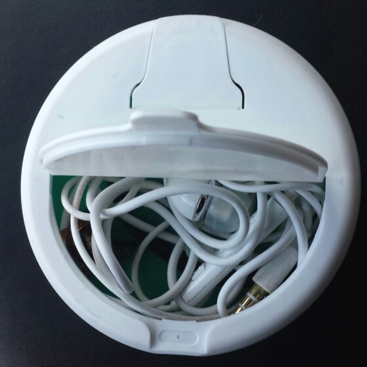 Brilliantly Easy Gum And Mint Container Upcycle Ideas - Handy DIY