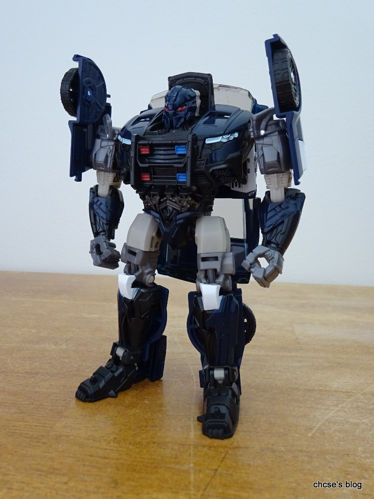 ChCse's blog: Toy Review: Transformers The Last Knight Premier Edition ...