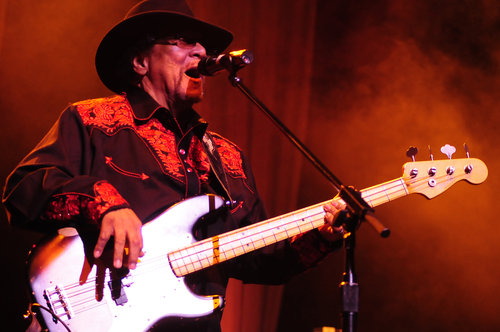 LUIZ WOODSTOCK: BILLY COX - é o único membro sobrevivente de ambos O ...