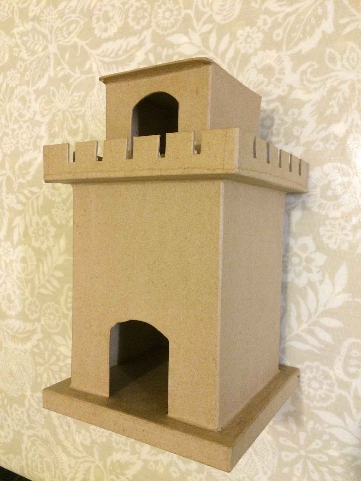 SockletWorld: Cardboard Tower