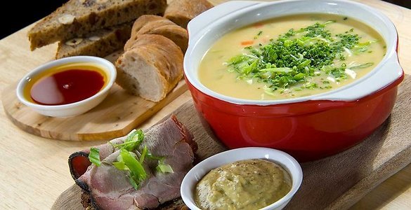 Maitsemeister: Vastlapäeva klassika: Suitsukoodiga tummine hernesupp ...