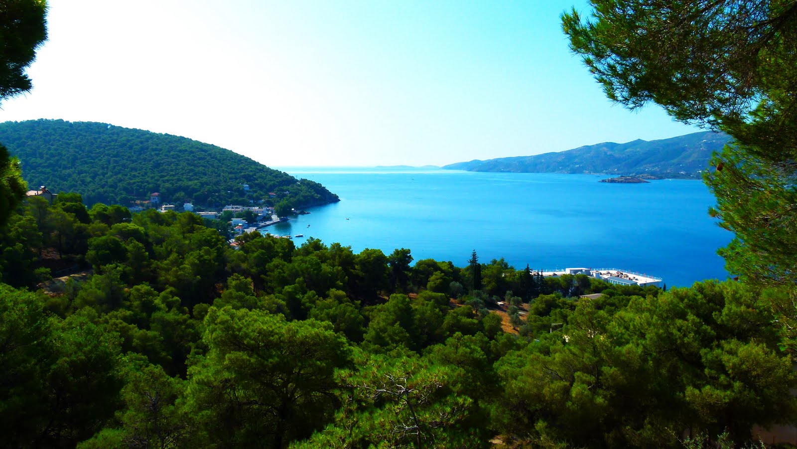 ΑΣ ΤΑ ΚΑΝΟΥΜΕ ΘΑΛΑΣΣΑ......: Πόρος - Poros Island - Greece