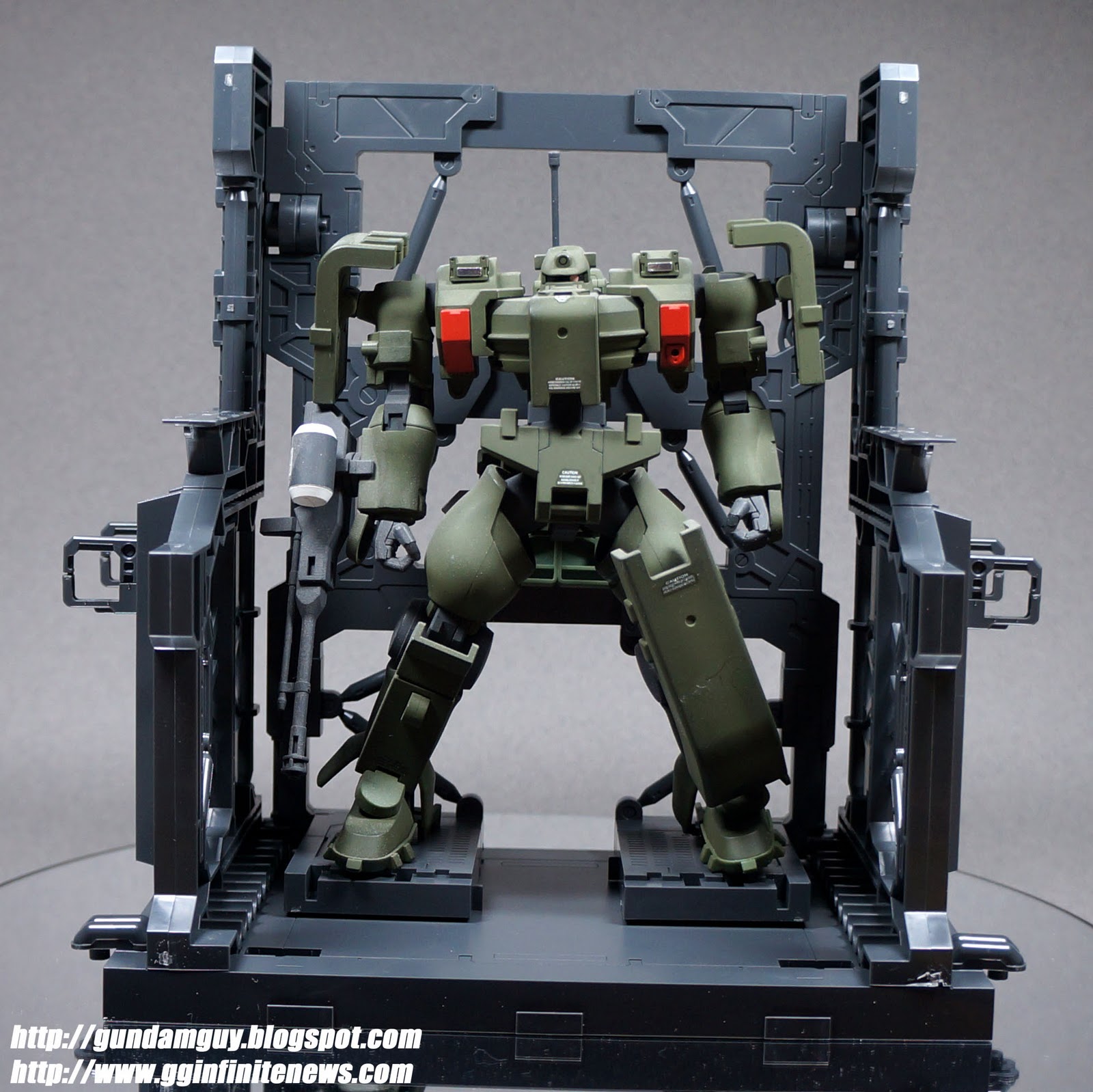 GUNDAM GUY: System Base 001 - Review by Gundam Guy
