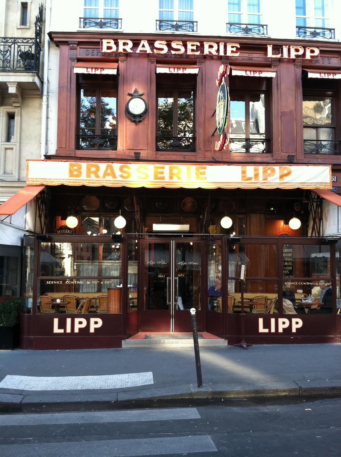 London Flog: Le Cafe