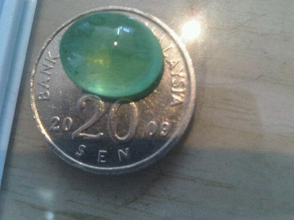 batu permata: EMERALD (ZAMRUD)