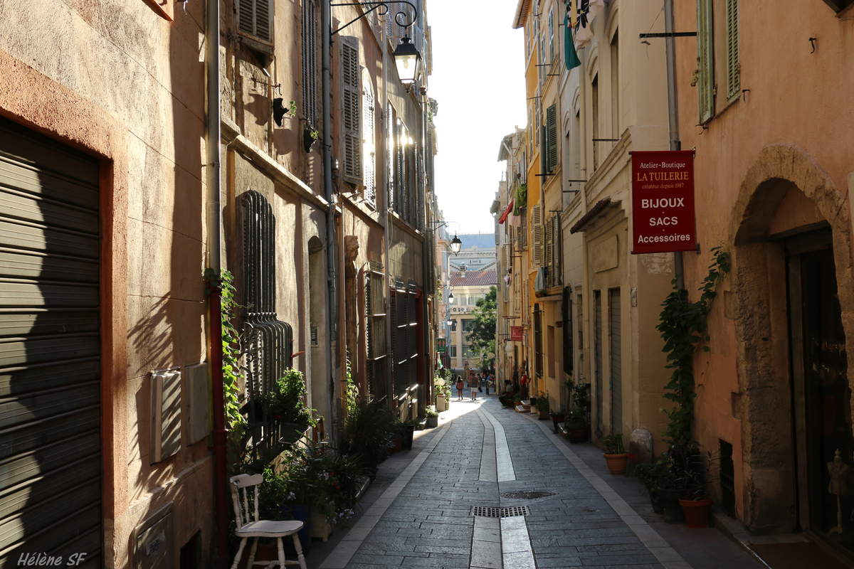 Haihui prin Lume : Marsilia