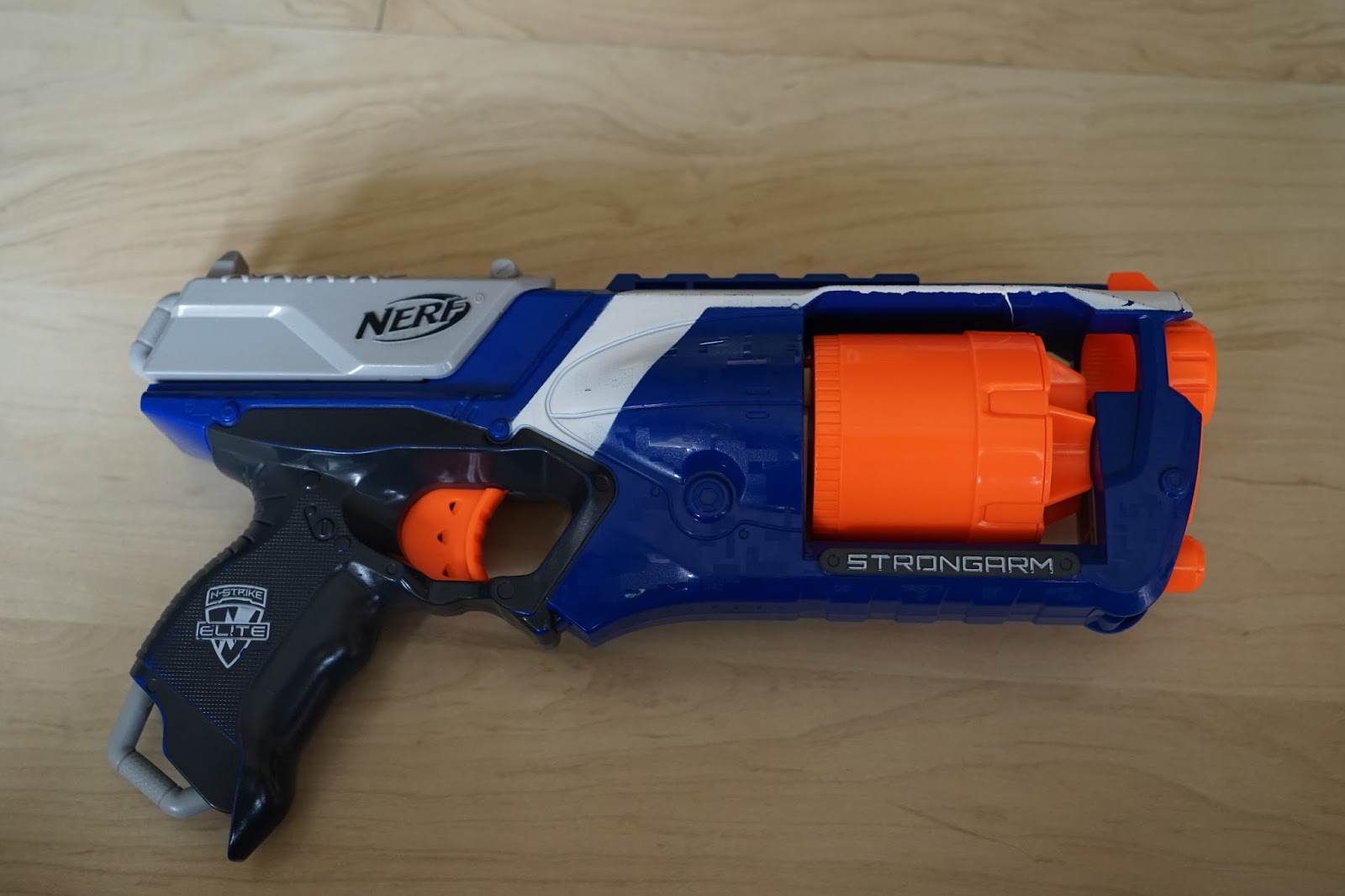 Nerf Strongarm