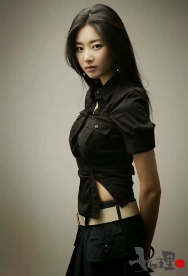 FOTO SEKSI DARI KIM SA RANG