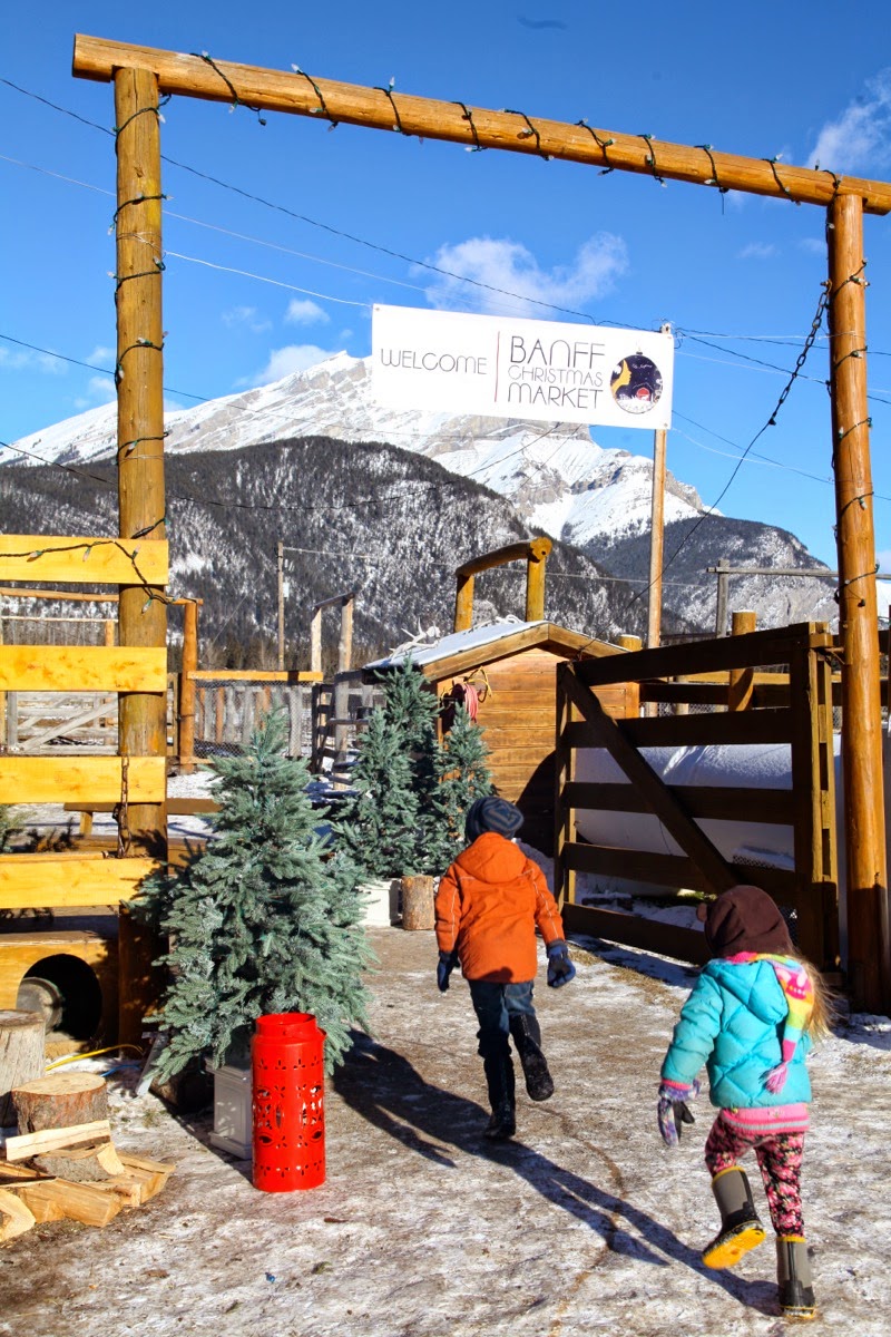 Wander and Nest....: Banff Christmas Market.....