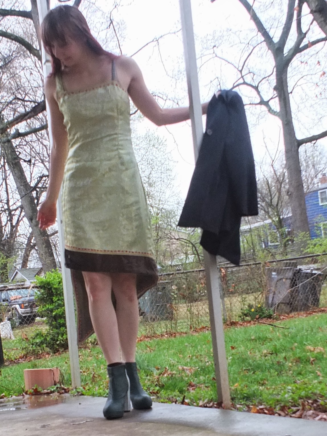 Refashion Co-op: Resizing a reversible dress