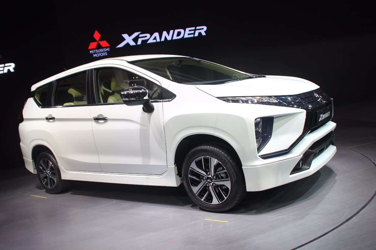 Dunia Penuh Cinta: Mau Beli Mitsubishi Expander? Berikut ini Paket ...