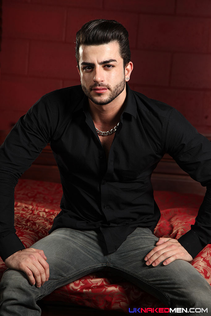 Ápice Company: O GRANDE HARRY LOUIS ESTÁ DE VOLTA