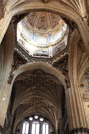 Glosario ilustrado de términos arquitectónicos y constructivos: ARCO TORAL